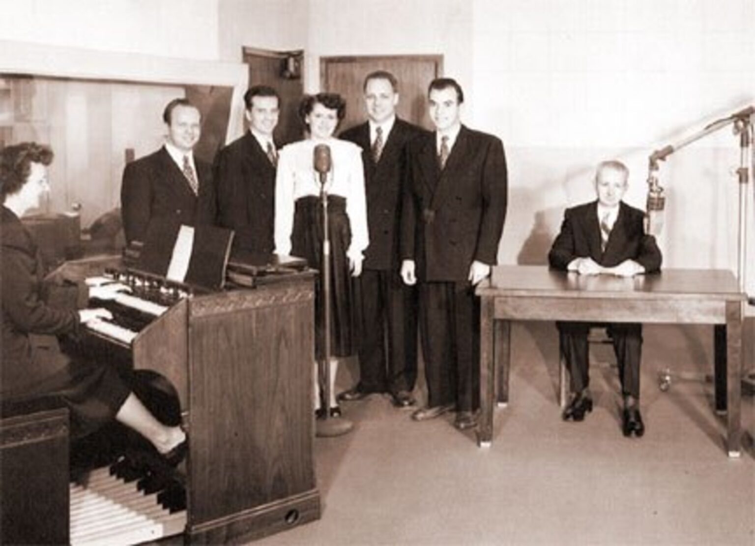 Wayne Hooper (1920-2007) - Hymns for Worship
